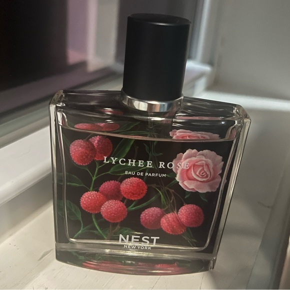NEST Fragrances | Bath & Body | Lychee Rose Nest | Poshmark